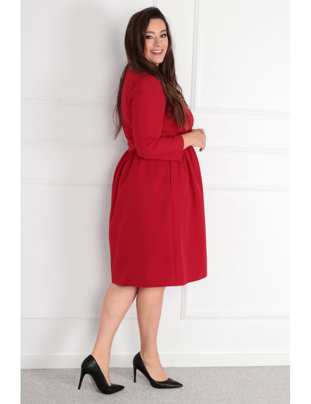 Szlafrokowa czerwona sukienka plus size Glasie midi Kolor Czerwony ...